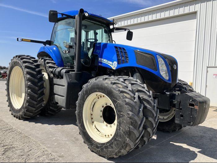 SOLD - New Holland T8.300 Tractors 175 to 299 HP | Tractor Zoom